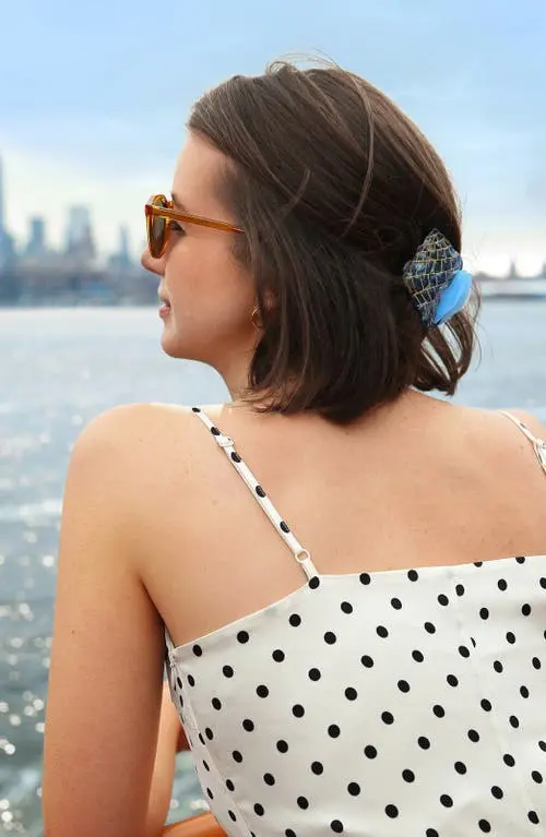 SOLAR ECLIPSE Tulip Conch Shell Hair Claw Clip