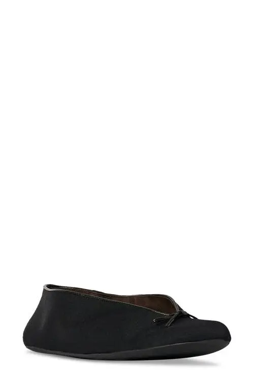 THE ROW Fay Wool Flat - Black