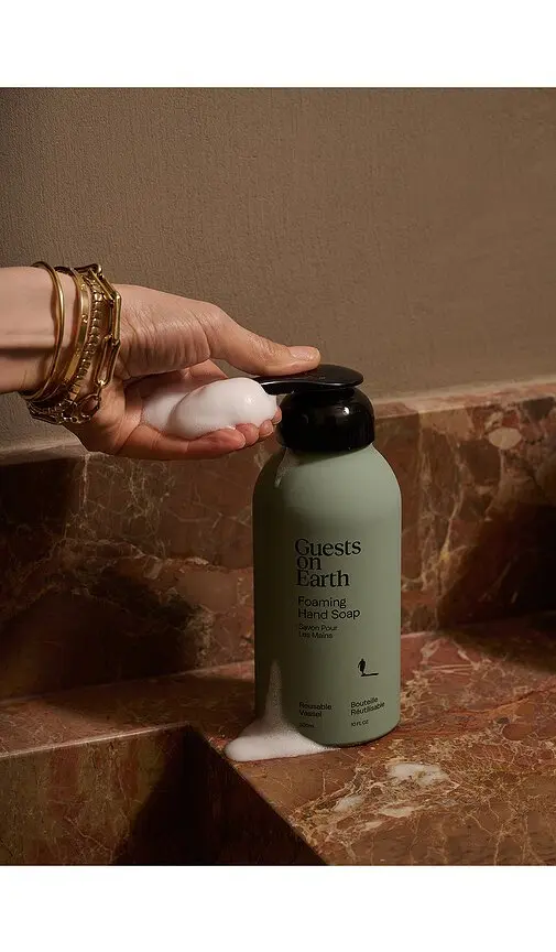 GUESTS ON EARTH Foaming Hand Soap Bulk Refill