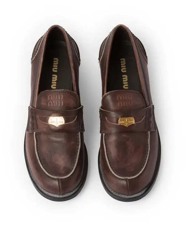 Miu Miu Vintage Effect Leather Loafers - Multicolor