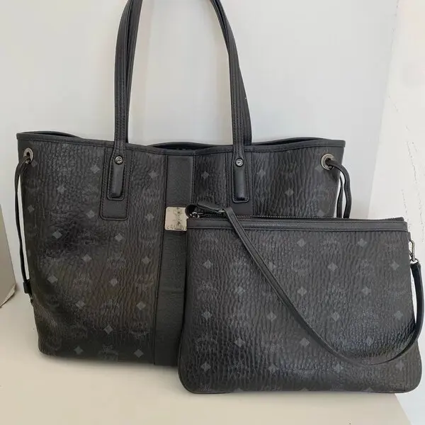 Mcm Pre-loved Bag Very Good Condition - Multicolor