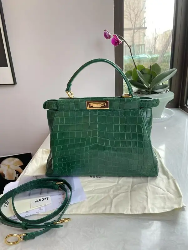Fendi Leather Handheld Bag