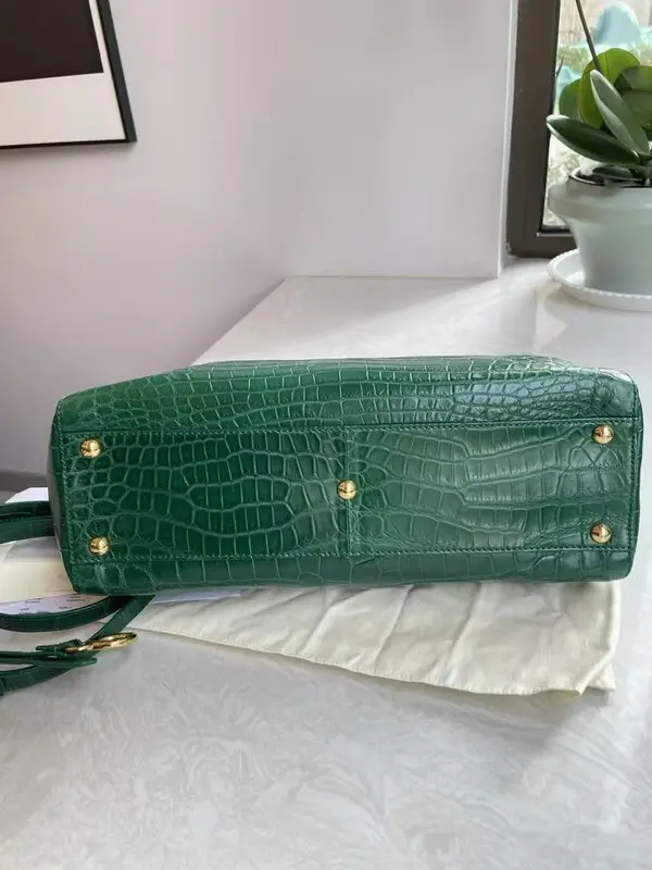 Fendi Leather Handheld Bag