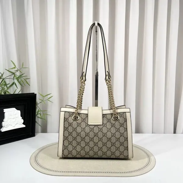 Gucci Leather Bag With Chain Strap