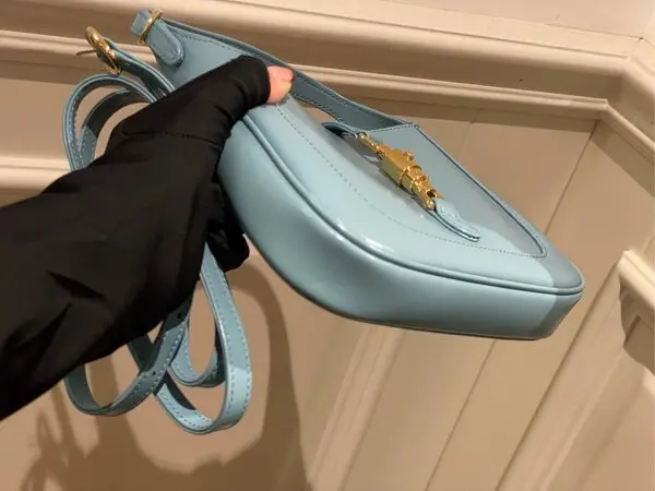 Gucci Leather Shoulder Bag With Gold Tone Clasp