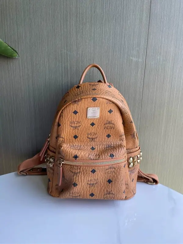 Mcm Pre-loved Bag Very Good Condition - Multicolor