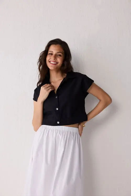 REISTOR Oversized Cropped Shirt With Cinched Waist