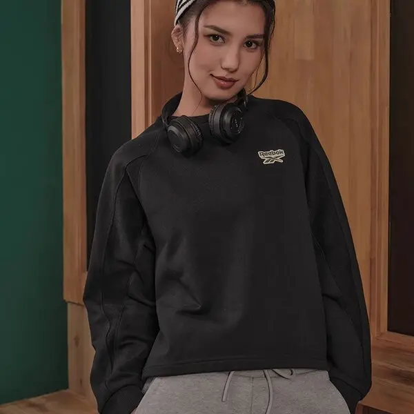 REEBOK Round Neck Knitted Loose Casual Pullover Sweatshirt