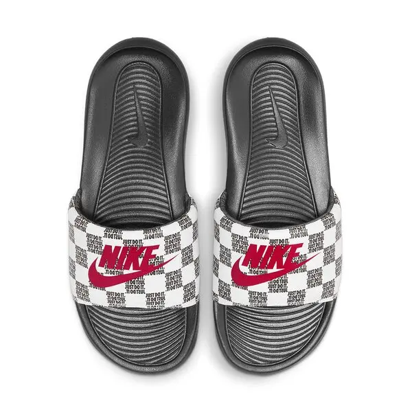 Nike Victori One Slipper