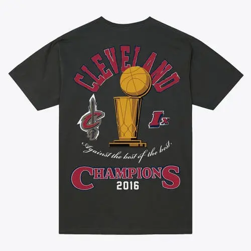 Mitchell & Ness Cleveland Cavaliers Hardwood Classics Legacy Defined T-shirt