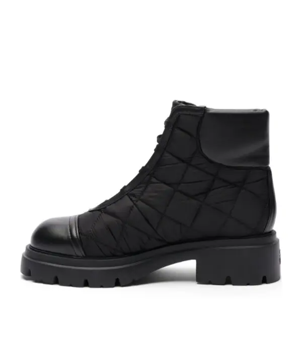 STUART WEITZMAN Hudson Quilted Hiker Bootie