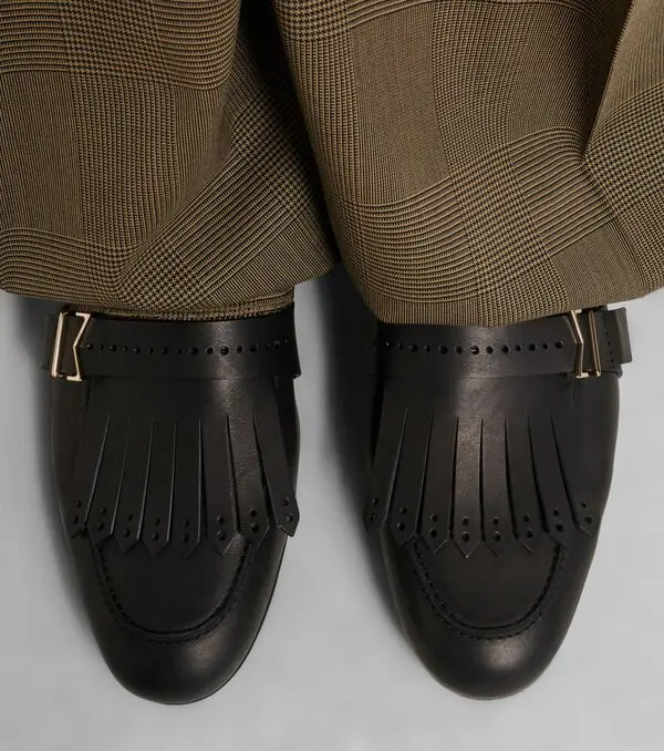 Max Mara Leather Loafers With Fringed Detail - Black