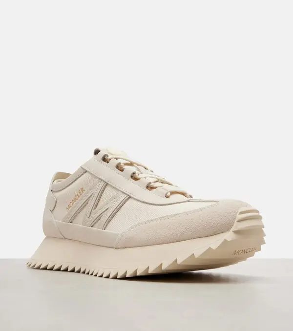 Moncler Pacey2 Lace-up Sneakers - Beige