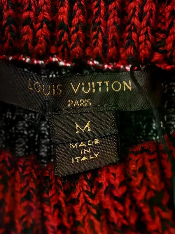 LOUIS VUITTON Sleeveless Knit Top