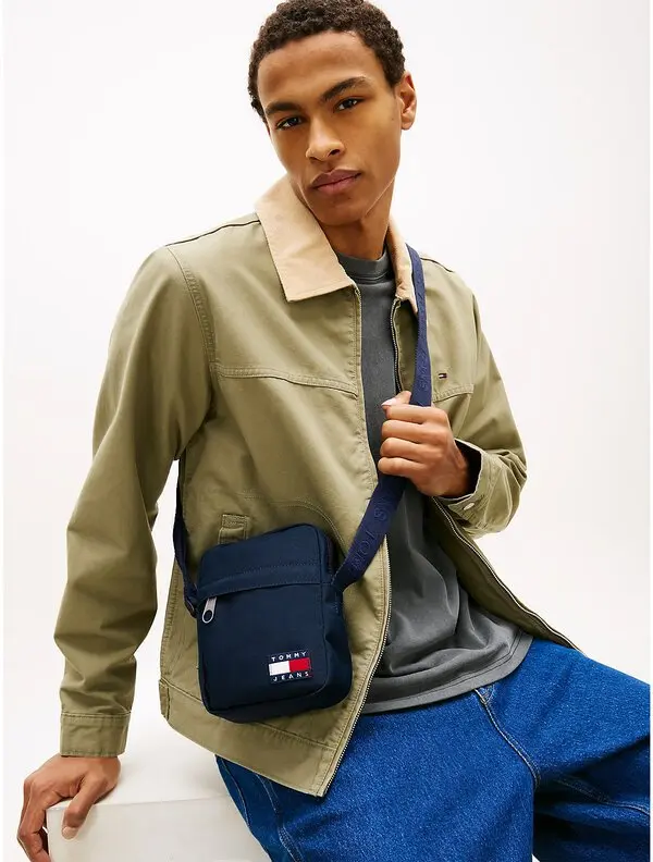 Tommy Hilfiger Essential Reporter Bag