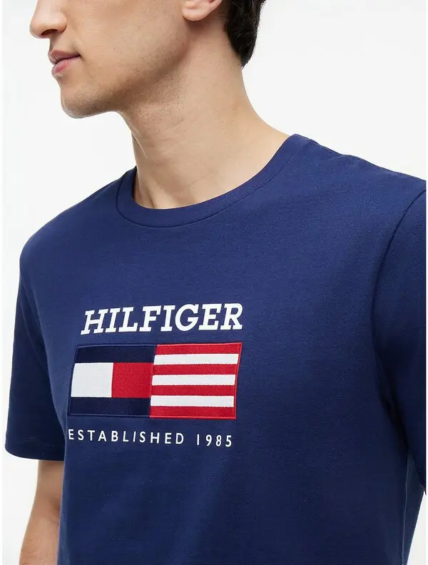 Tommy Hilfiger Hilfiger Flag Logo T-shirt