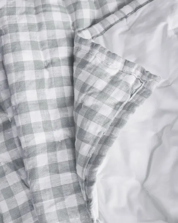 Quince European Linen Patterned Quilt Set