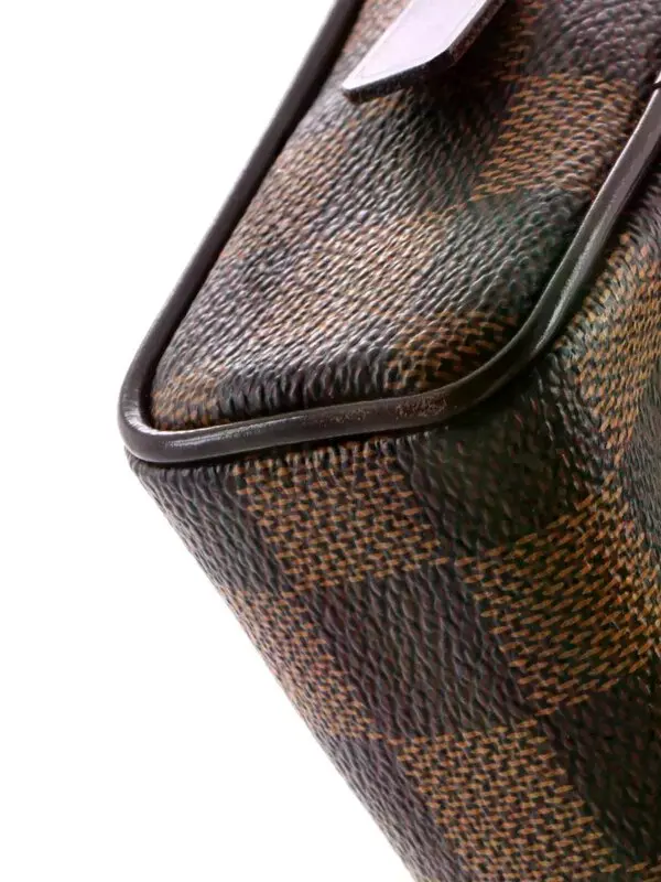 LOUIS VUITTON Brooklyn Damier Belt Bag