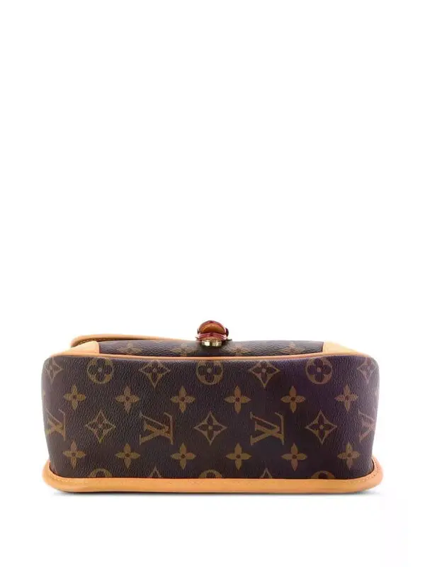 LOUIS VUITTON Monogram Canvas Diane Nm Handbag - Brown
