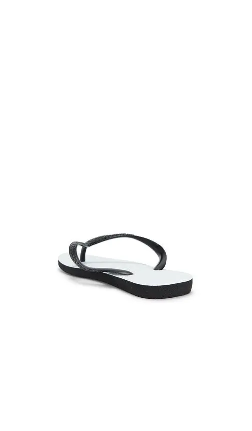 Havaianas Tradicional Sandal In White