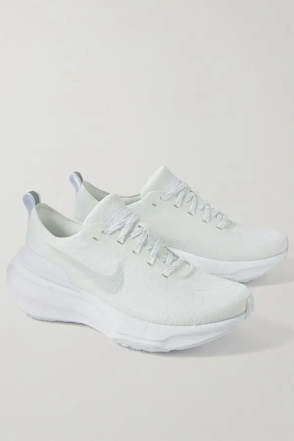 Nike Zoomx Invincible 3 Flyknit Sneakers