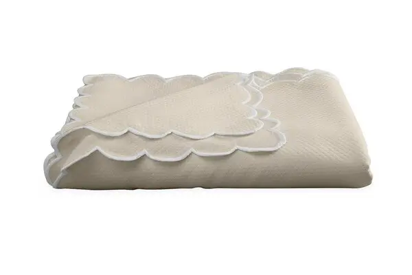 MATOUK Savannah Gardens Tablecloth - Dune
