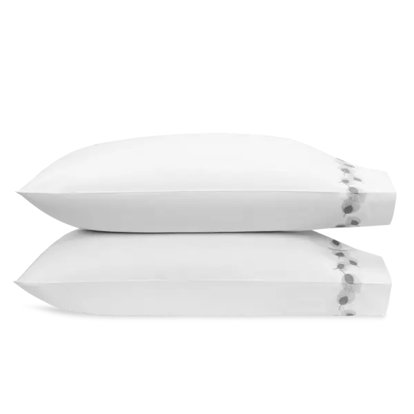 MATOUK Feather Pillowcase With Appliqué And Embroidery - Percale