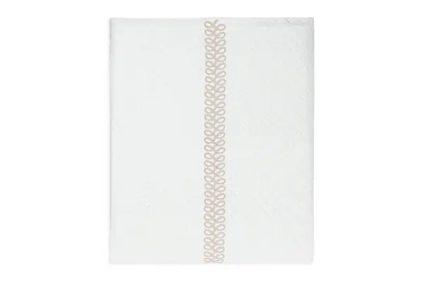 MATOUK Schumacher Astor Braid Matelassé Coverlet - Dune