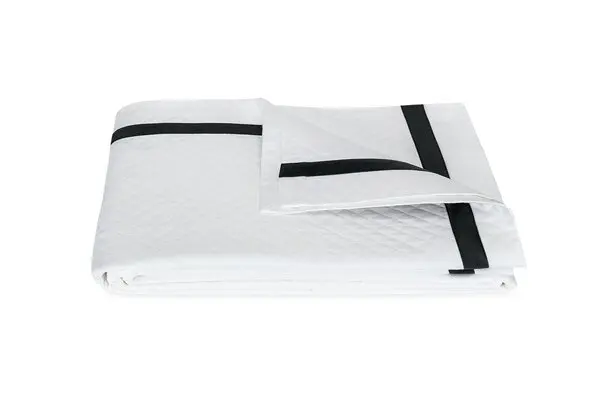 MATOUK Lowell Matelassé Coverlet - Black