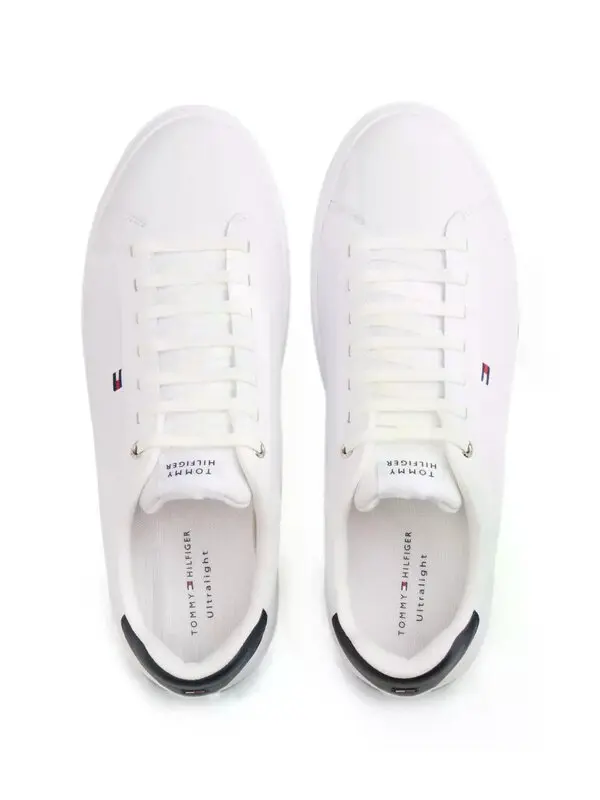 Tommy Hilfiger Logo Patch Lace-up Sneakers