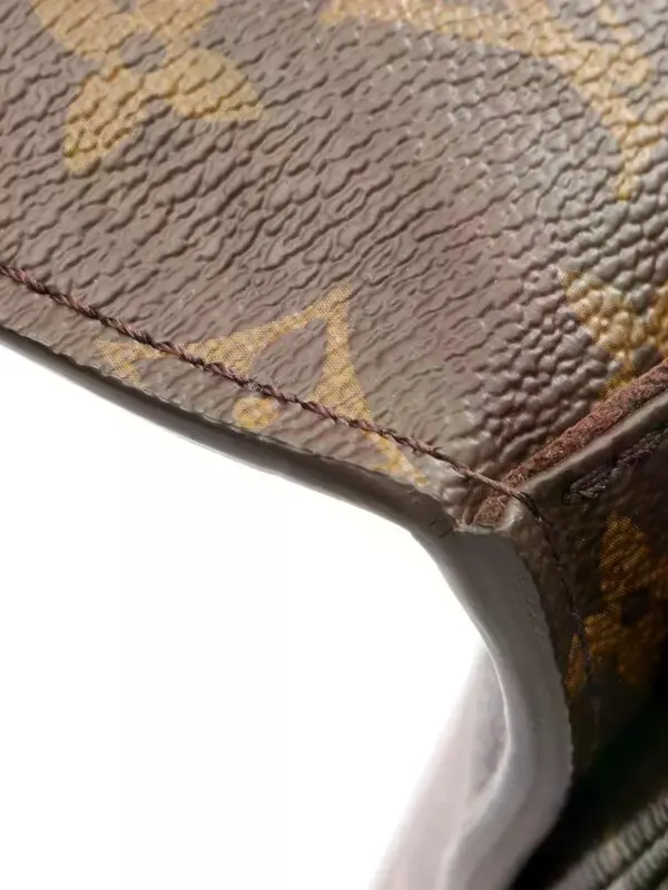 LOUIS VUITTON Monogram Pochette Metis Satchel - Brown