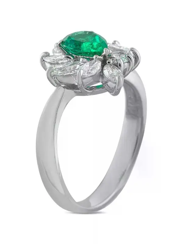 LB EXCLUSIVE Emerald And Diamond Ring