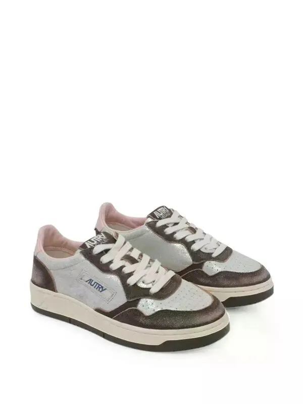 AUTRY Medalist Suede Sneakers - Silver