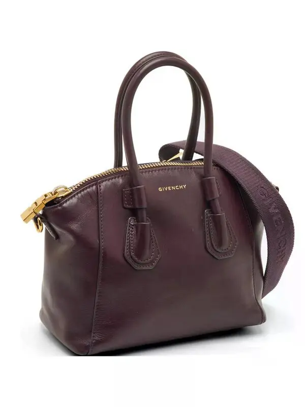 Givenchy Antigona Leather Handbag - Red