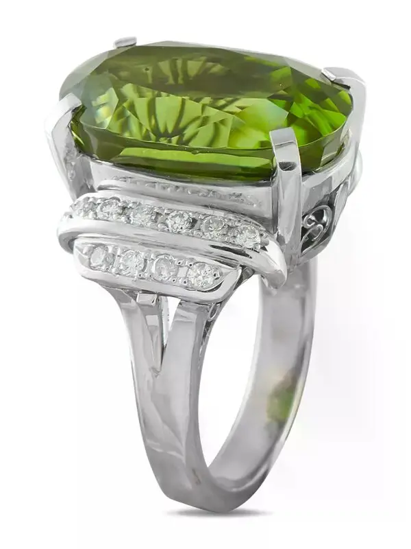 LB EXCLUSIVE Peridot And Diamond Platinum Ring - Silver