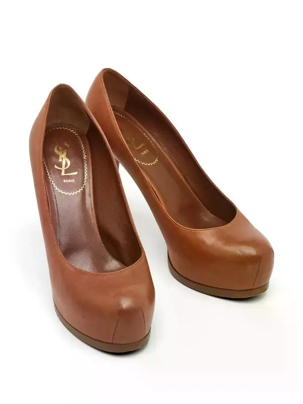 Saint Laurent Tribtoo Leather Pumps