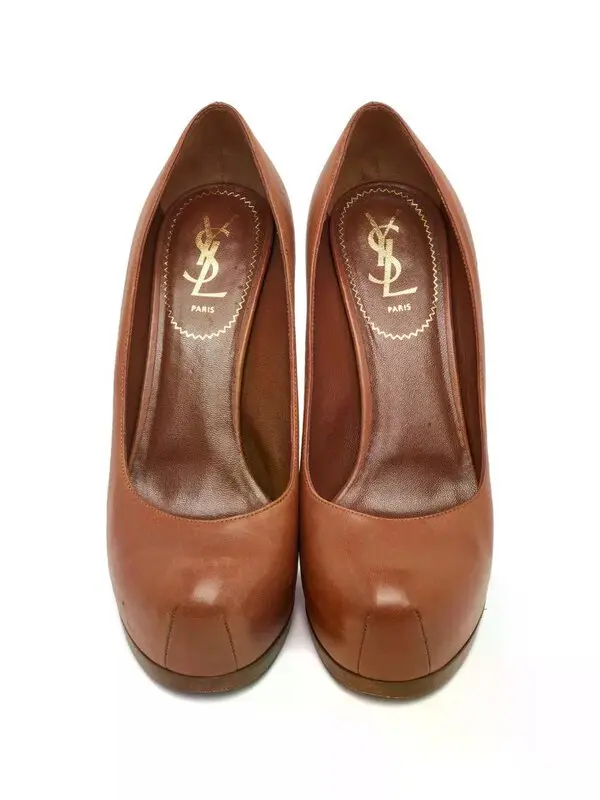 Saint Laurent Tribtoo Leather Pumps