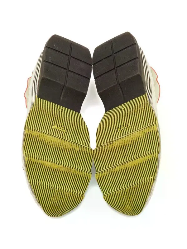Valentino Garavani Ruffle-trim Leather Sneakers