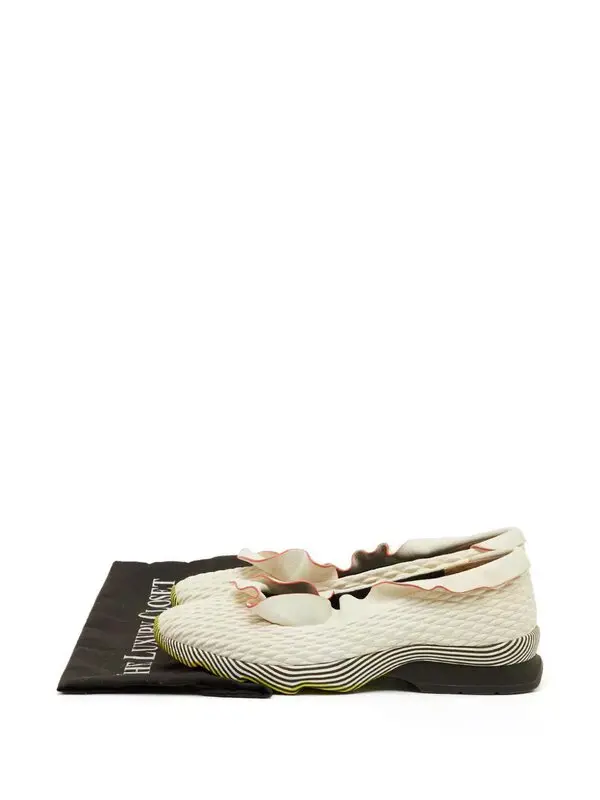 Valentino Garavani Ruffle-trim Leather Sneakers