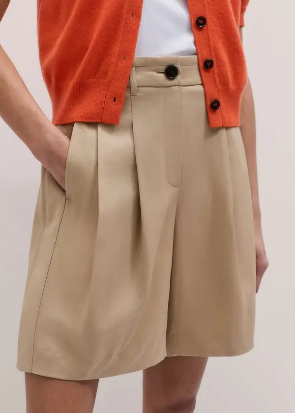ME+EM Tailored Pleated Linen Blend Shorts