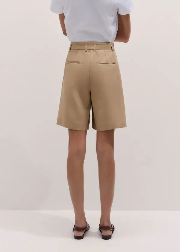 ME+EM Tailored Pleated Linen Blend Shorts