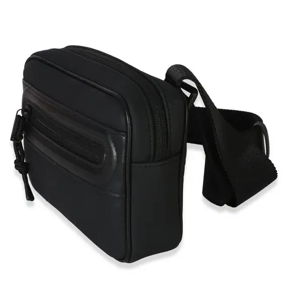 Gucci Rubber Gg Effect Sling Bag