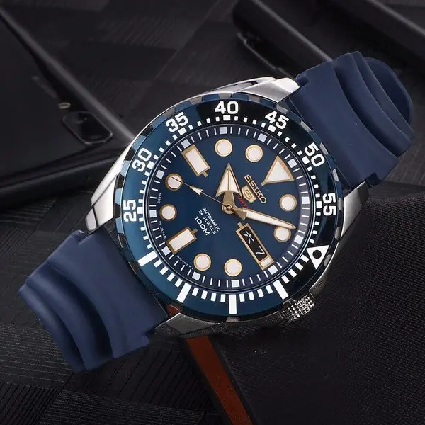SEIKO Automatic Water Resistant Watch With Dial
