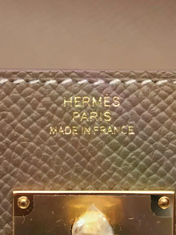 Hermès Kelly To Go Shoulder Bag - Brown