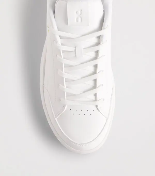 On The Roger Centre Court Sneakers