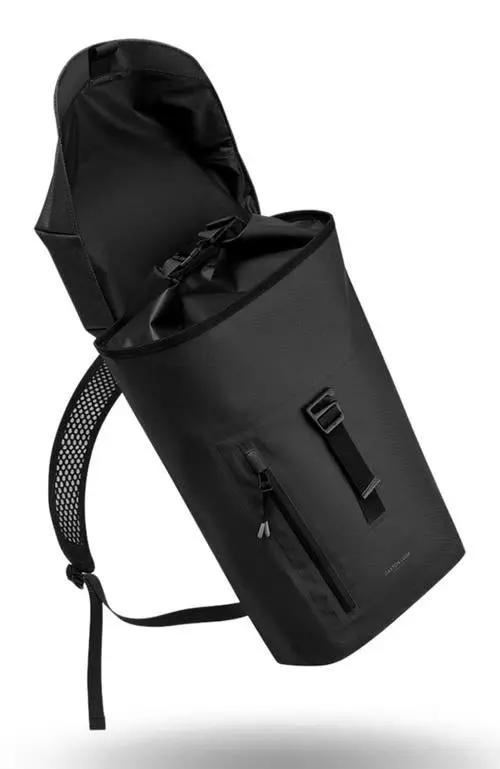 GASTON LUGA Lightweight Duoseal Flap Backpack 14 - Black