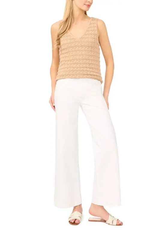 Halogen Openwork Sleeveless V-neck Sweater - Sesame