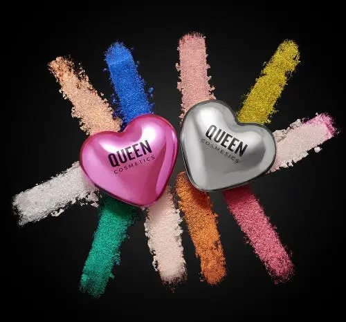 QUEEN COSMETICS Sublime Hearts Refillablle Compact