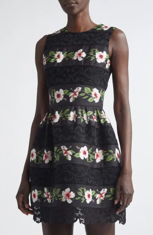 Oscar De La Renta Chiné Hibiscus Stripe Faille Dress