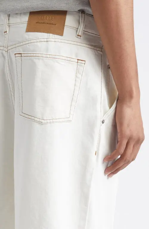 AMI Paris Wide-leg Jeans In Creamy Wash